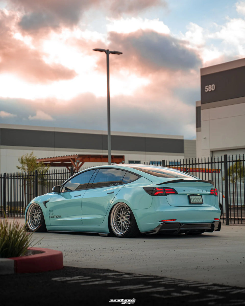 Adro - Carbon Fiber Trunk Spoiler V.2 Tesla Model 3 | Royal Body Kits