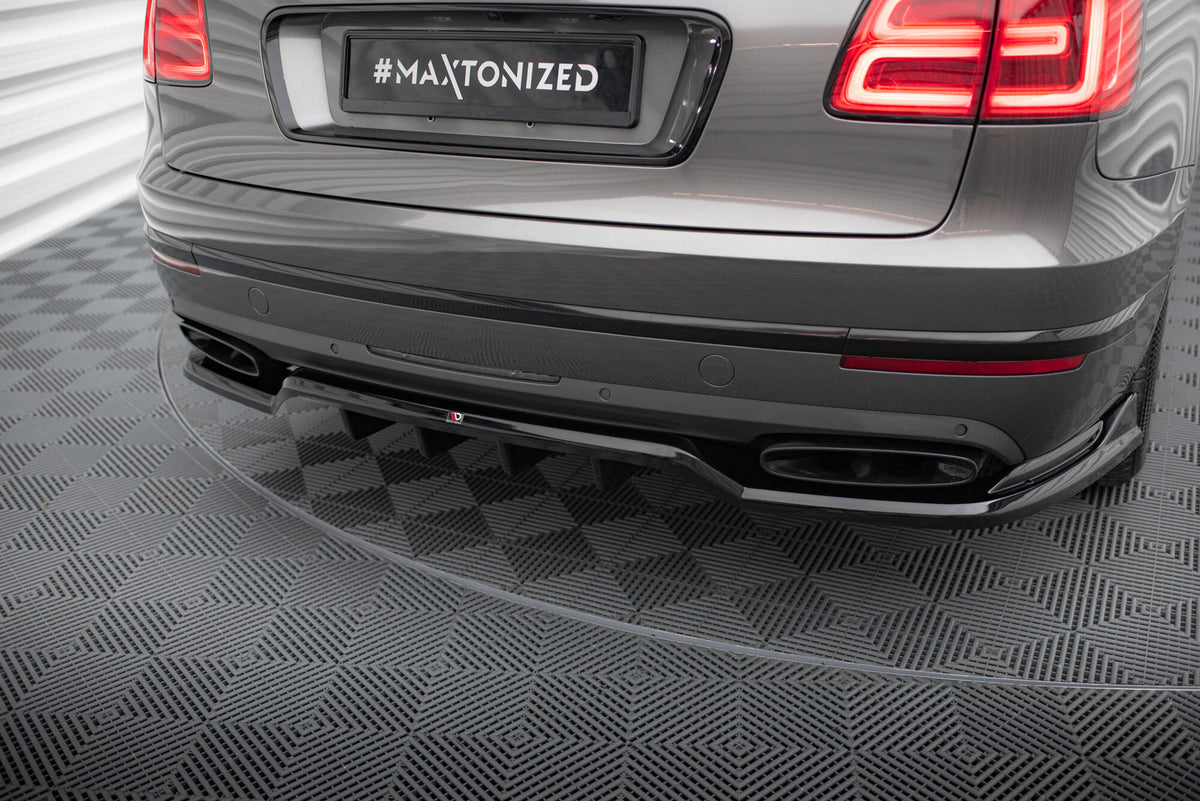 Maxton Design - Central Rear Splitter (with Vertical Bars) Bentley ...