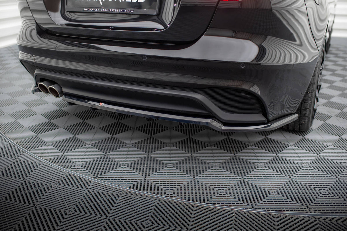 Maxton Design - Central Rear Splitter (with Vertical Bars) Jaguar XE ...