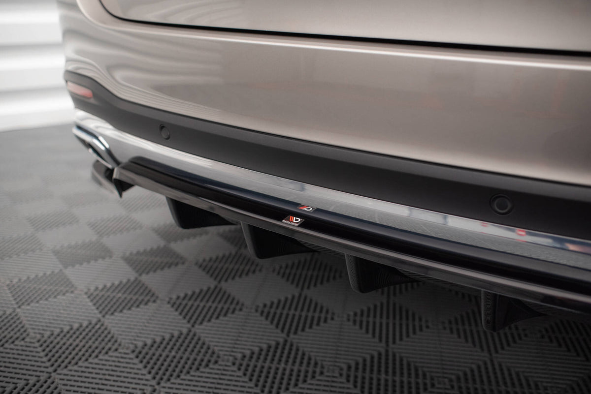 Maxton Design - Central Rear Splitter (with Vertical Bars) Mercedes ...