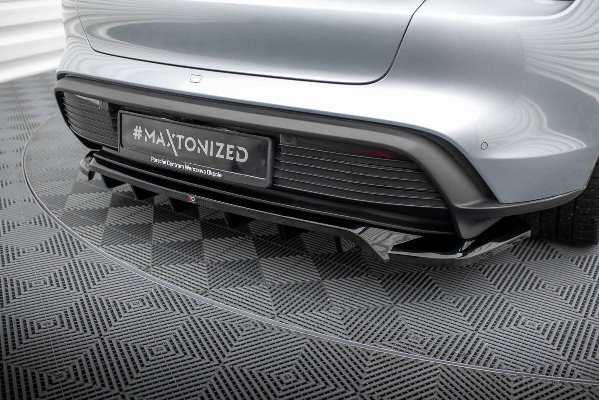Maxton Design - Central Rear Splitter (with Vertical Bars) Porsche ...