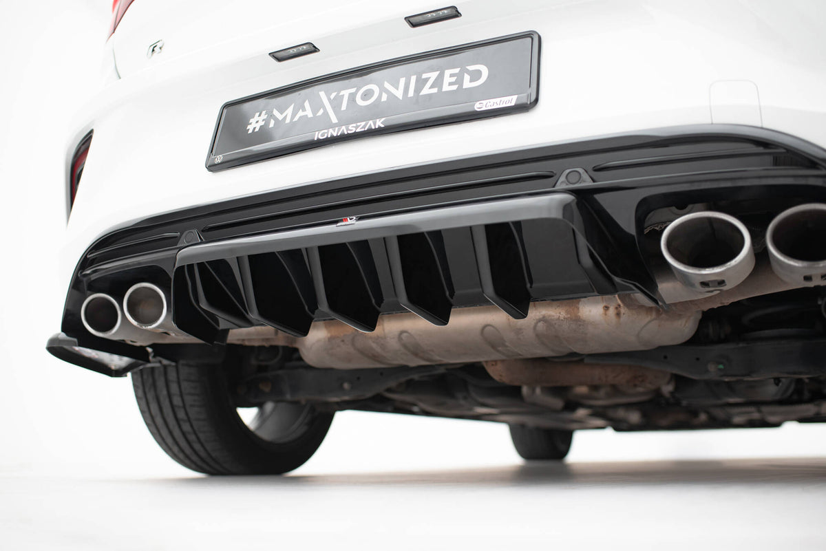 Maxton Design - Central Rear Splitter (with Vertical Bars) Volkswagen T ...