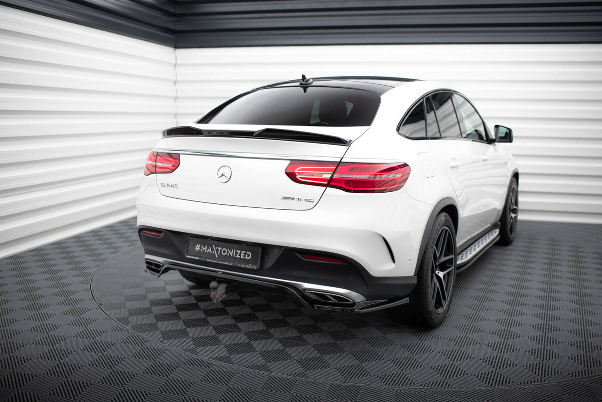 Maxton Design - Central Rear Splitter (with Vertical Bars) Mercedes ...
