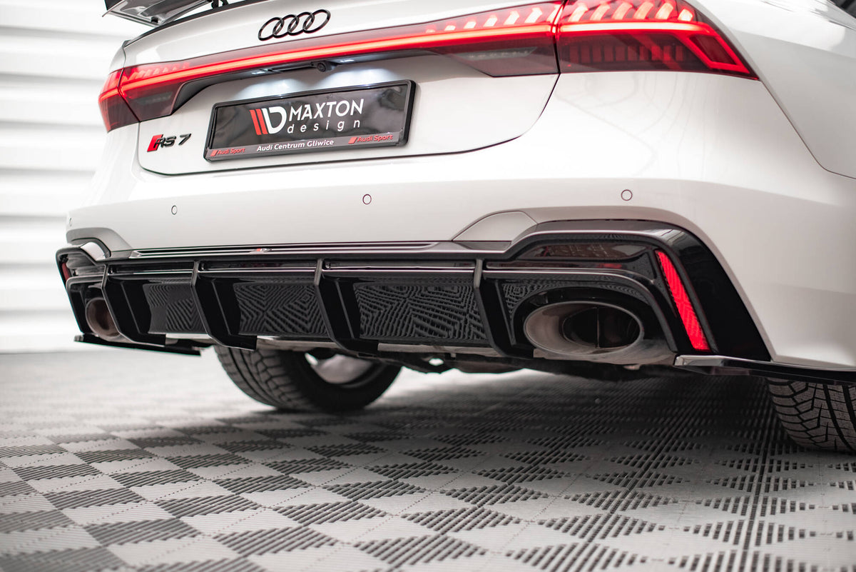 Maxton Design - Rear Valance Audi RS6 C8 / RS7 C8 (Version with Towbar ...