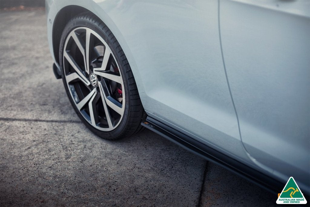 Flow Designs - Side Skirts Volkswagen Golf GTI Mk7.5 | Royal Body Kits