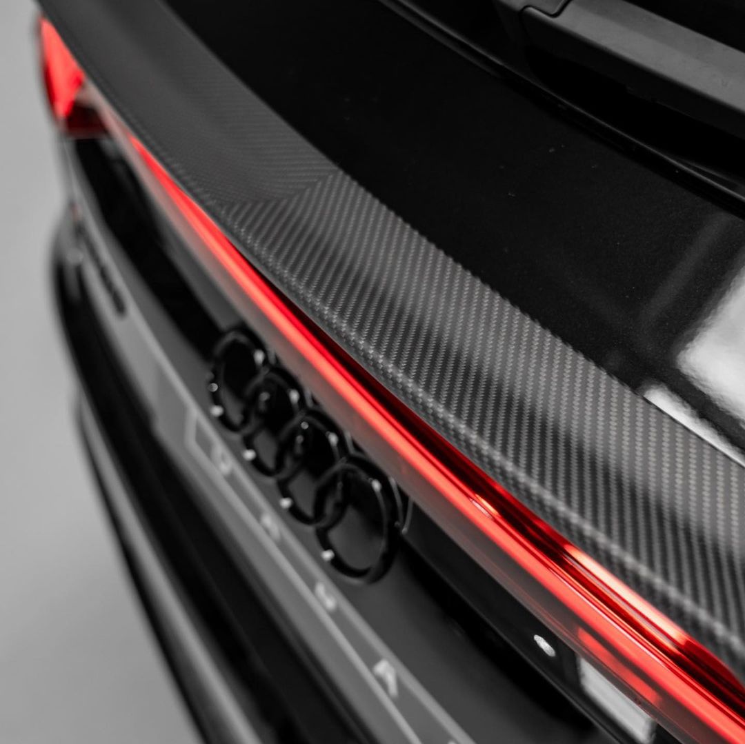 Urban Automotive - Lower Spoiler Audi RSQ8 | Royal Body Kits