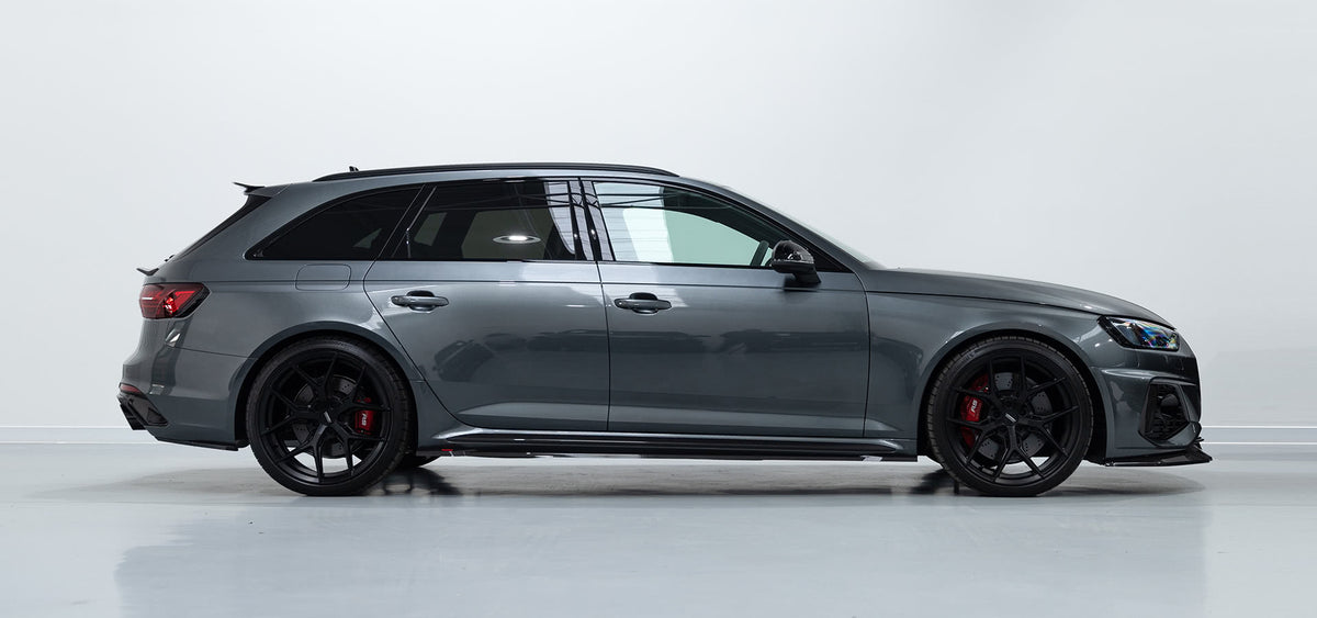 Urban Automotive - Side Skirts Audi RS4 B9.5 - #URB-SIL-25358217-V1