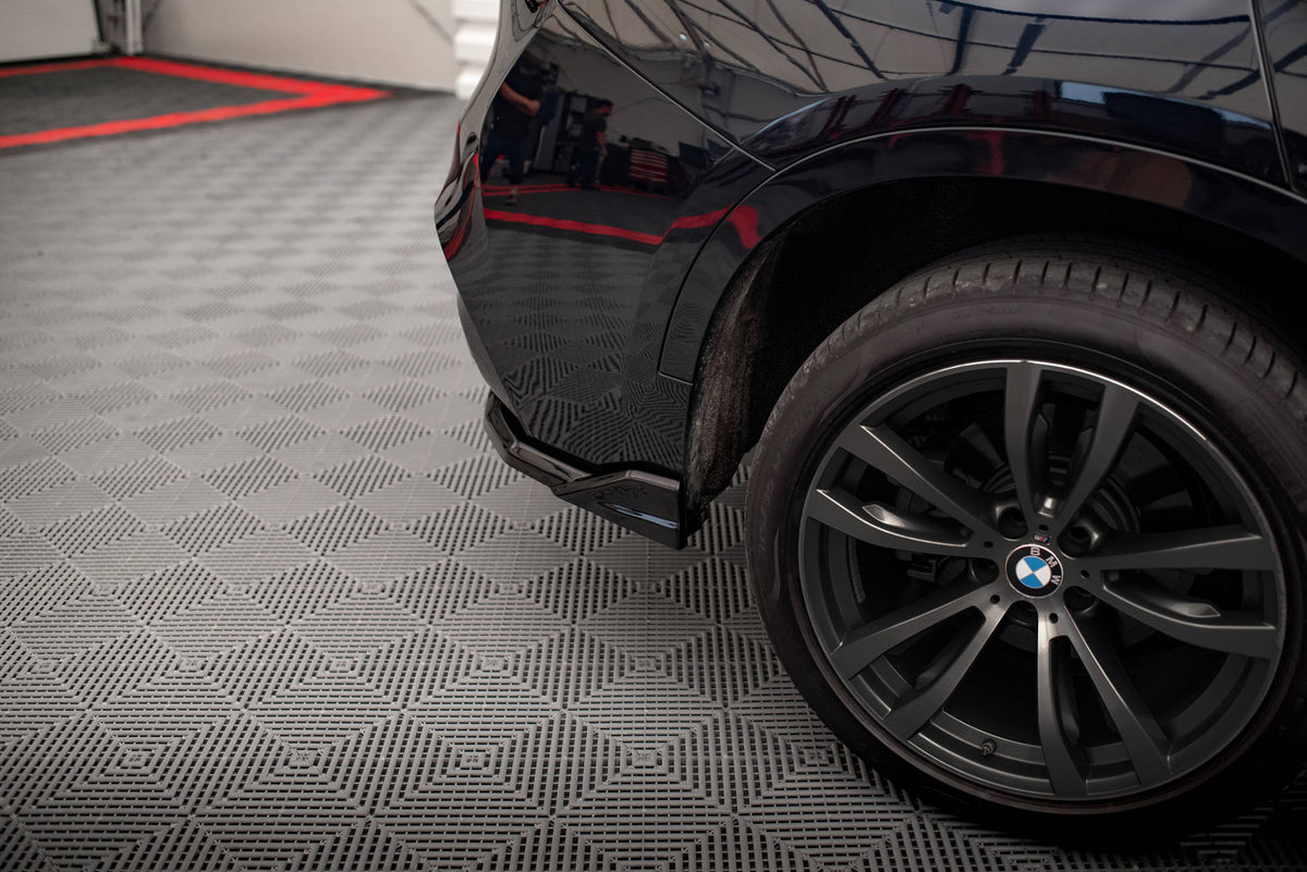 Maxton Design - Central Rear Splitter (with Vertical Bars) BMW X6 M ...