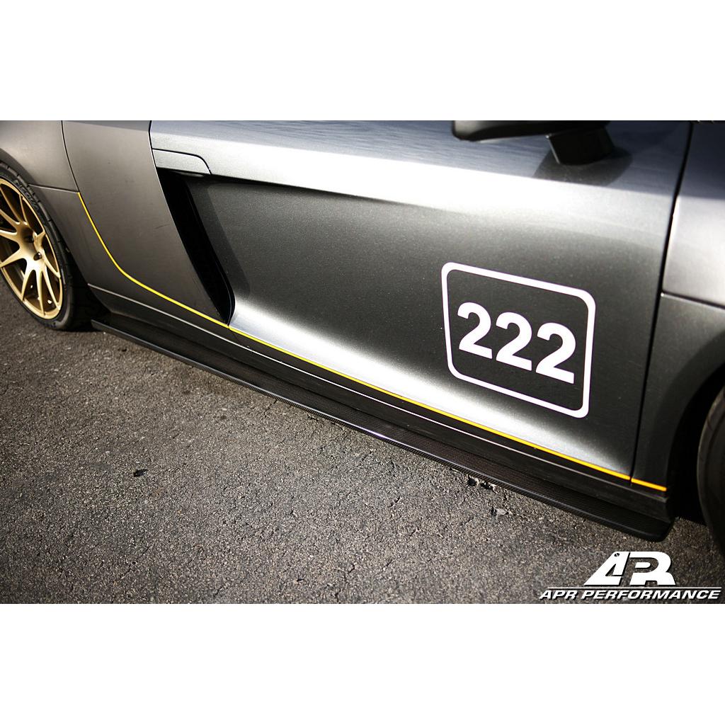 APR Performance - Side Rocker Extensions Audi R8 42 | Royal Body Kits