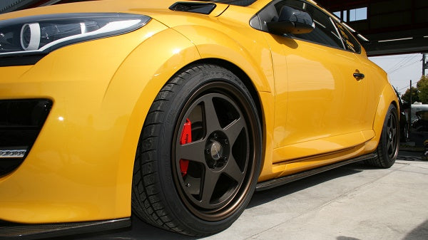 RK Design - Side Skirts Renault Megane RS | Royal Body Kits